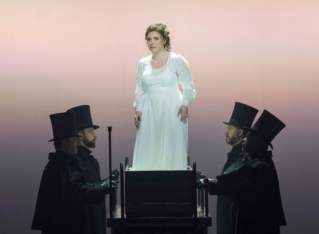 Introduction to The Women of Whitechapel | English National Opera