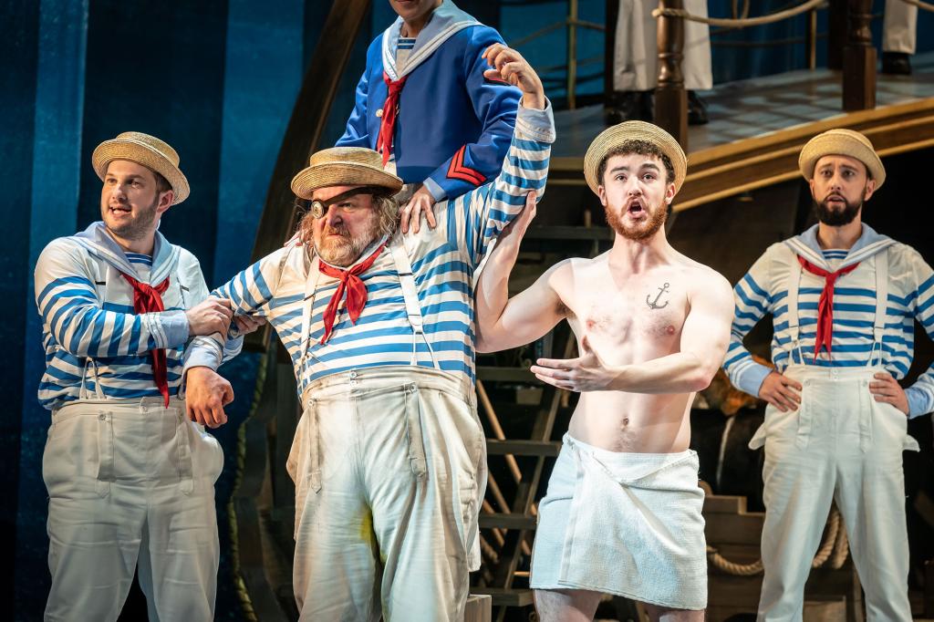 ENO HMS Pinafore: Production Gallery | ENO